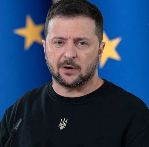 basil10 • CNN: Перед Зеленским стоит невыполнимая задача по получению средств от США